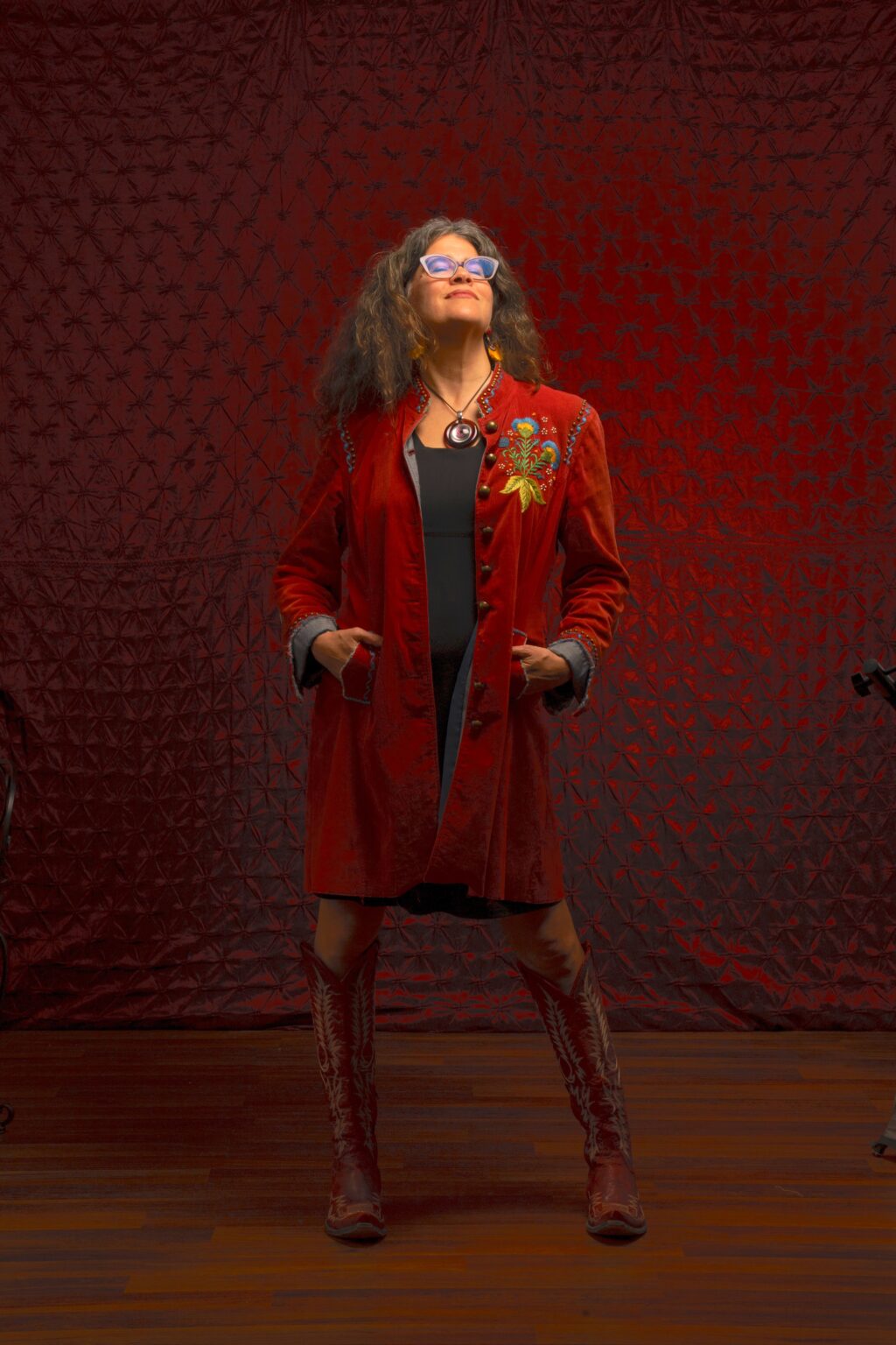 Stephanie Elizondo Griest – Author. Speaker. Traveler.